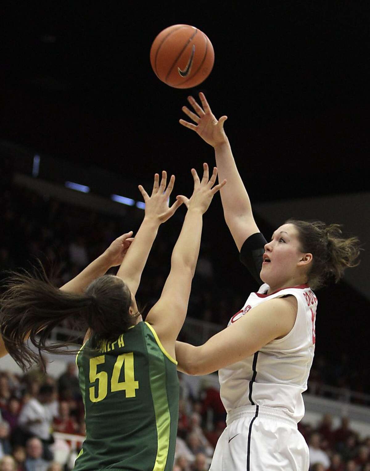 Deep bench key to Stanford women going deep