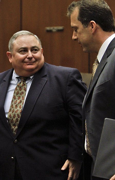 Suit against Bell officials may be tossed by judge