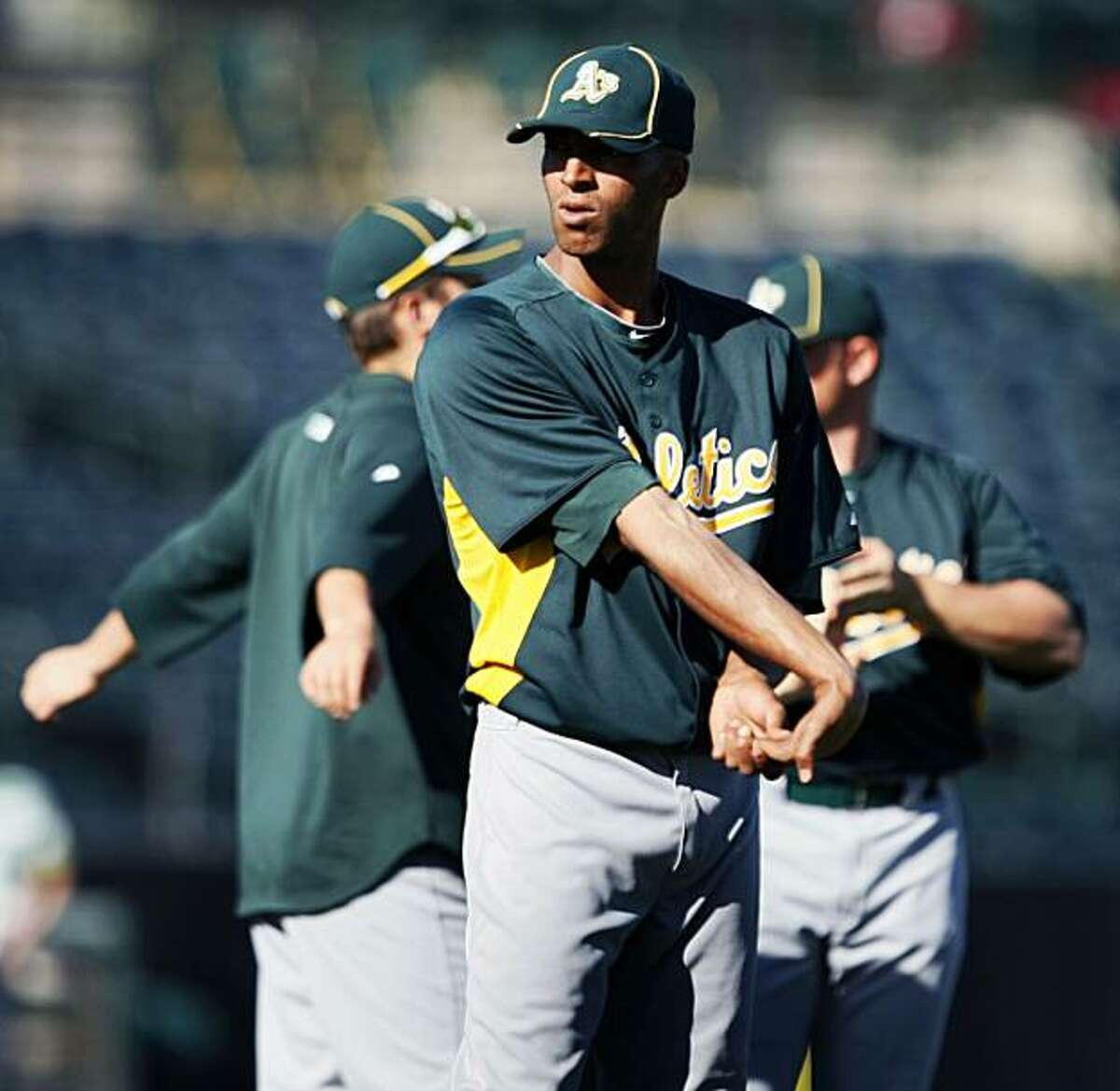 Gabe DeHoyos, Wes Timmons, Joe Bateman keep trying