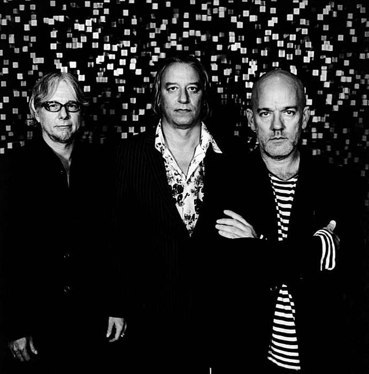 Album review: R.E.M., 'Collapse Into Now'