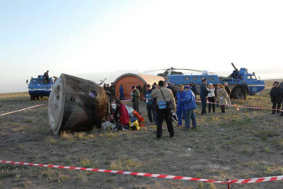 Soyuz space capsule lands at Museum of Flight