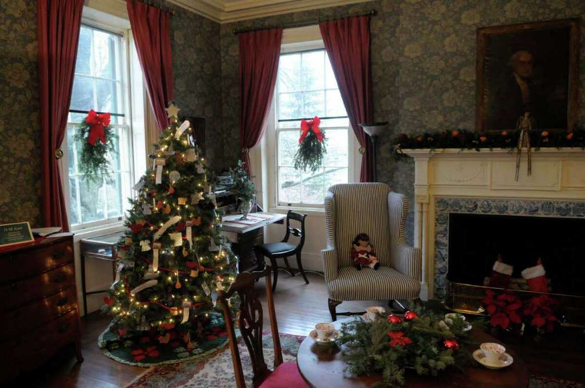 Historic gift to Ten Broeck Mansion is big lift