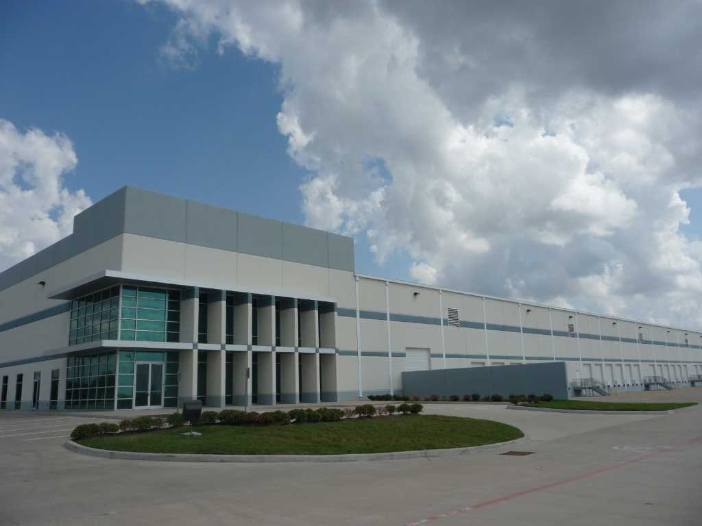 Deal of the week: New York company buys distribution center