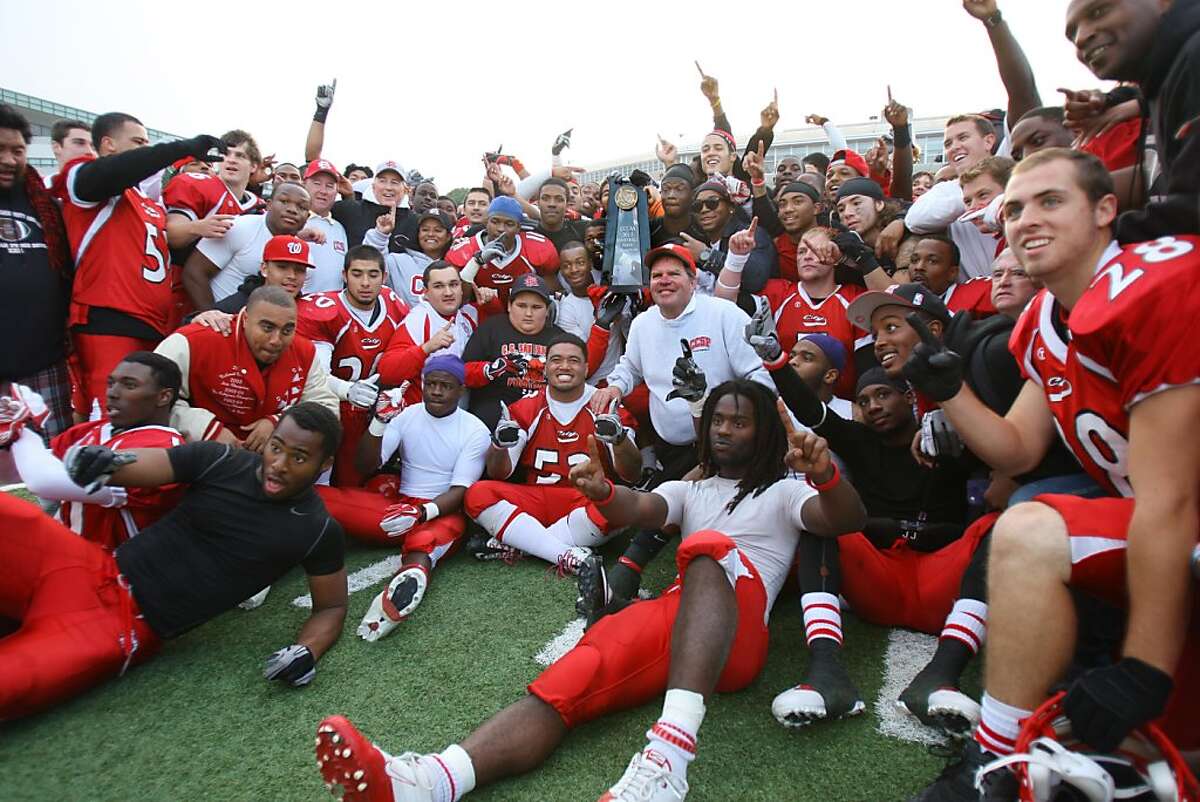Big 4th-down plays make CCSF state football champs