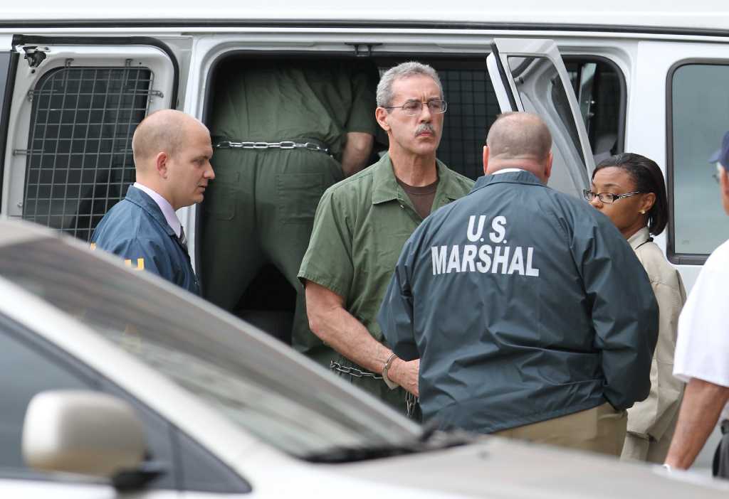 SEC sues insurance fund in Stanford case