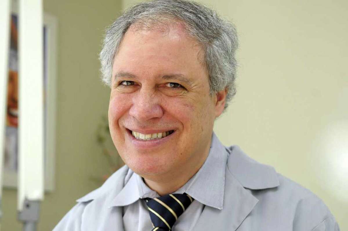 Dentist restores smile for man who lost dentures