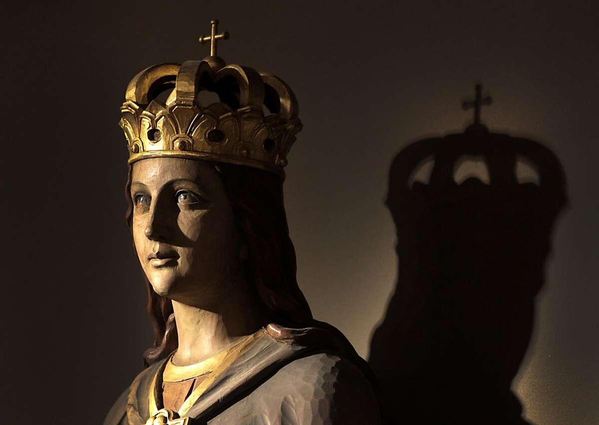 Museum of Divine Statues