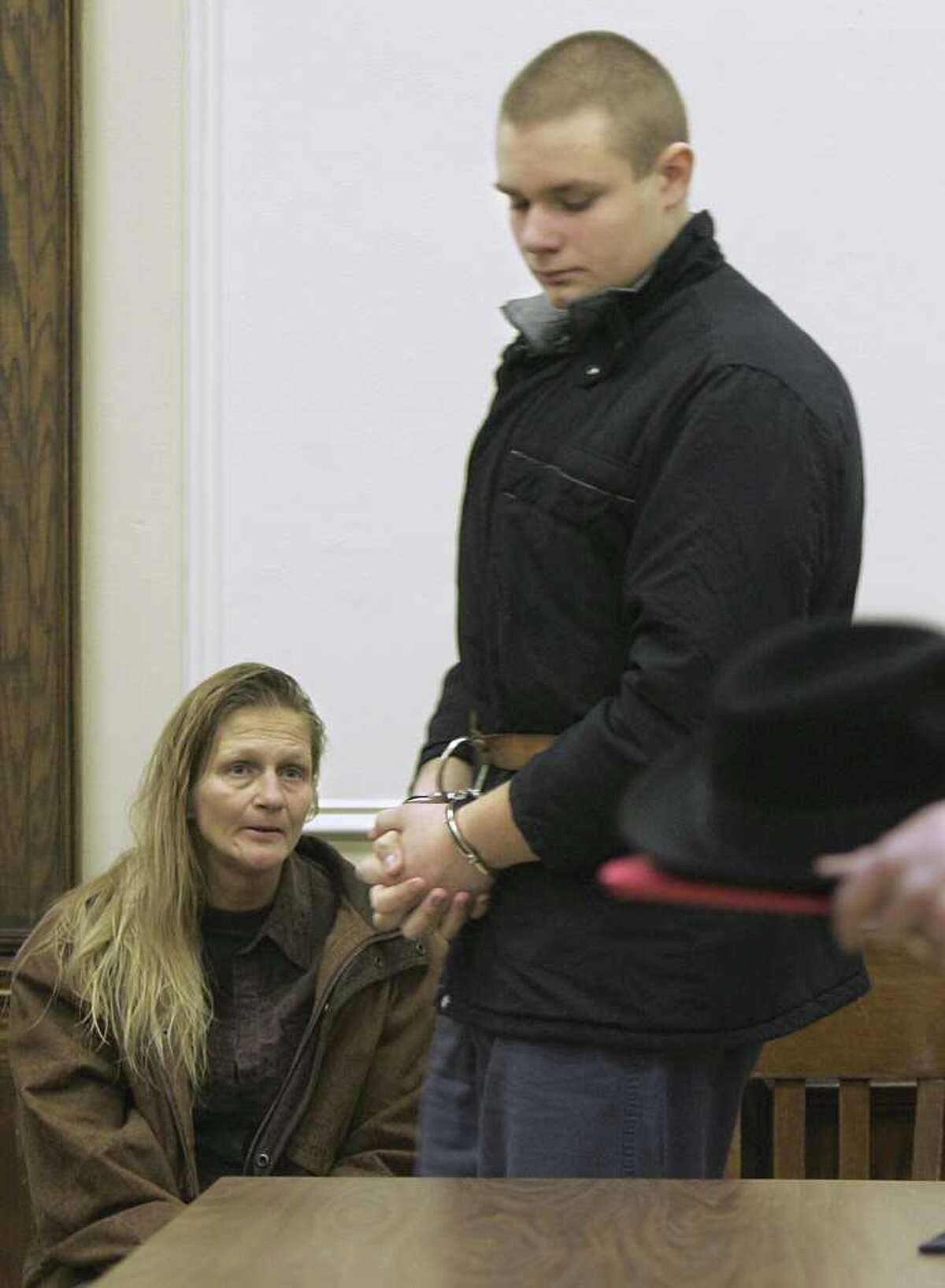 News of the world in photos: Violence rocks Syria and more