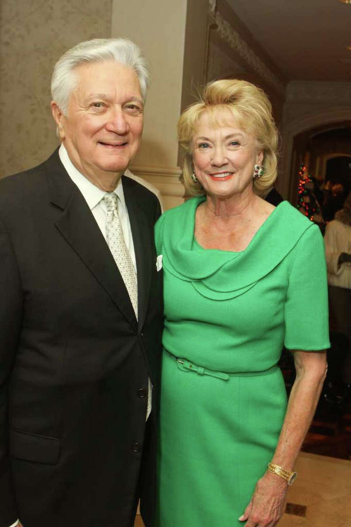 Santa's Elves Bash celebrates M.D. Anderson