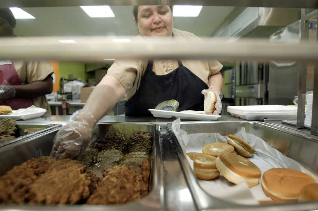 Now's time to rethink HISD food program