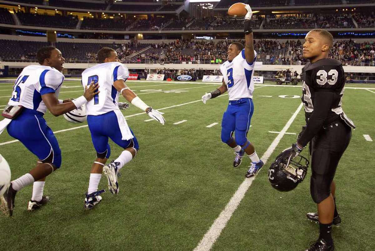 Dekaney wins 5A Division II title in fourth season