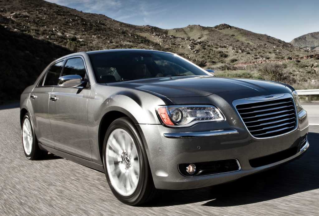 Chrysler 300 back with more upgrades