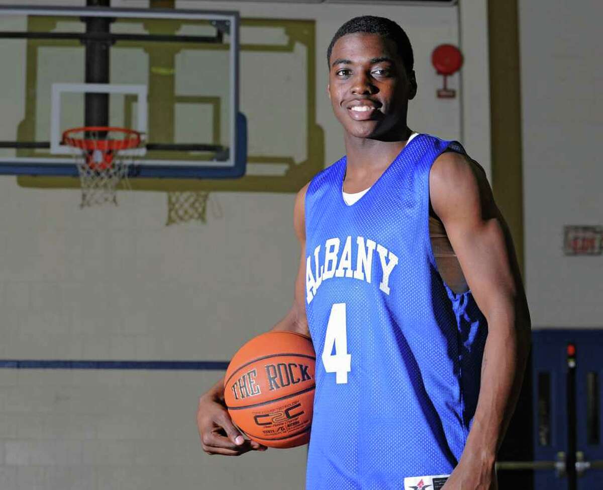 Basketball star leaves Albany High
