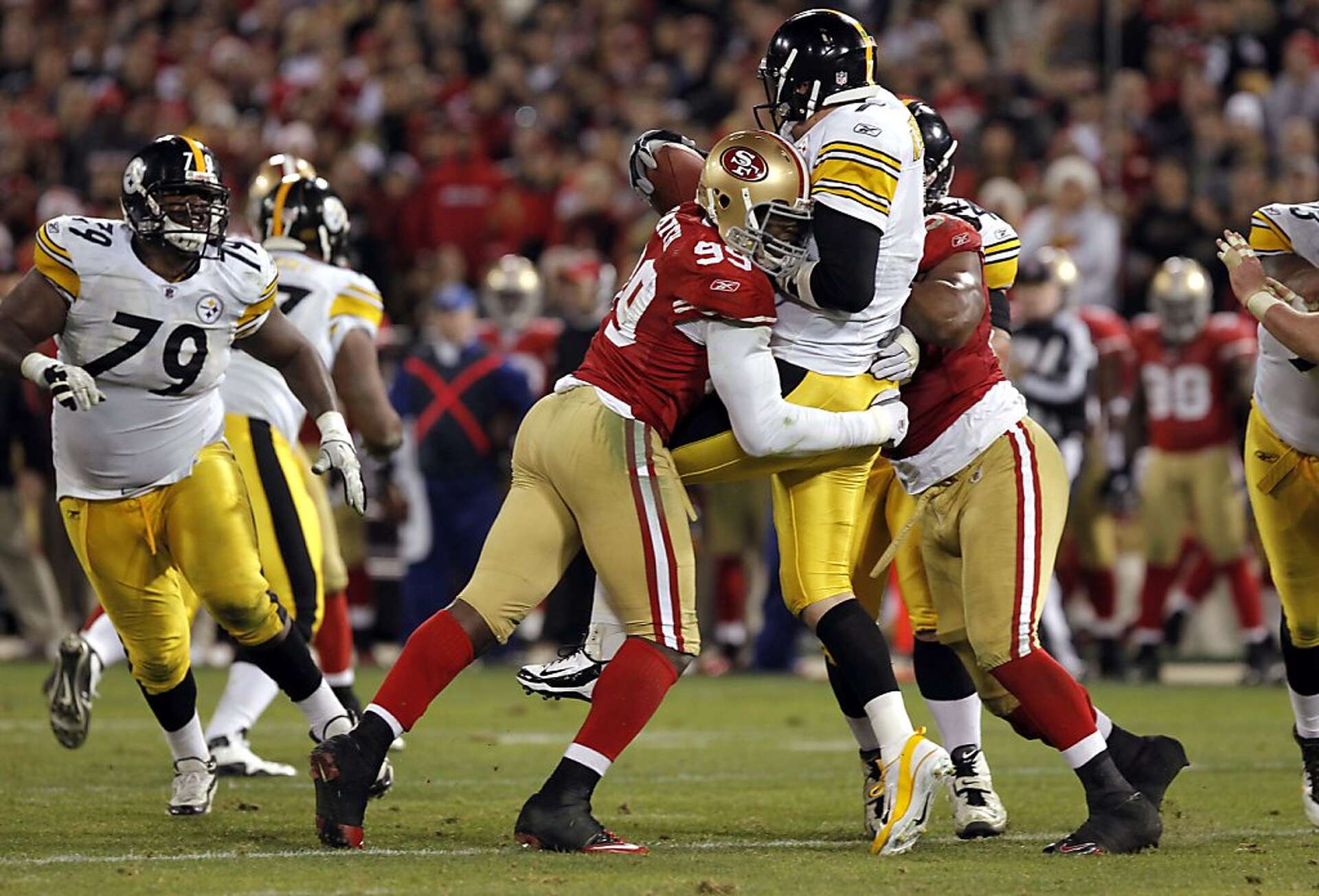 Big hopes, and sacks, for 49ers rookie Aldon Smith