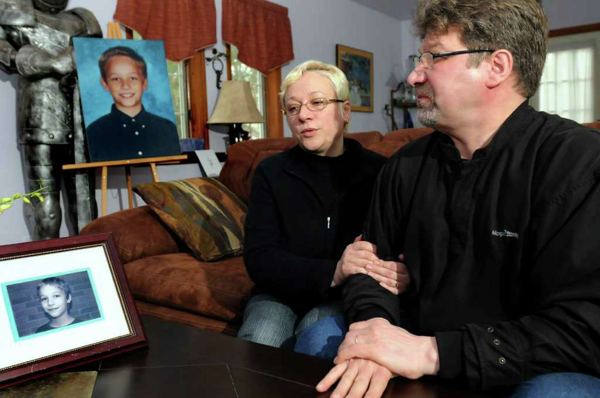Parents sue in gunplay death