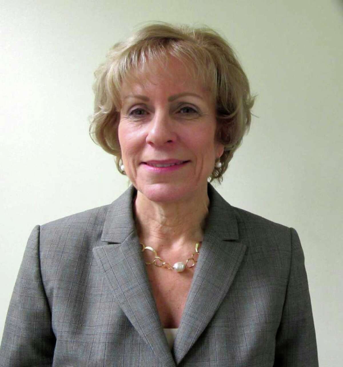 2nd in command brought in to help Bridgeport schools