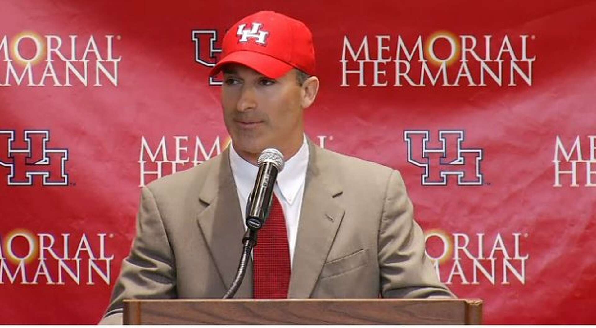 New UH football coach Levine says he's in it for the long haul