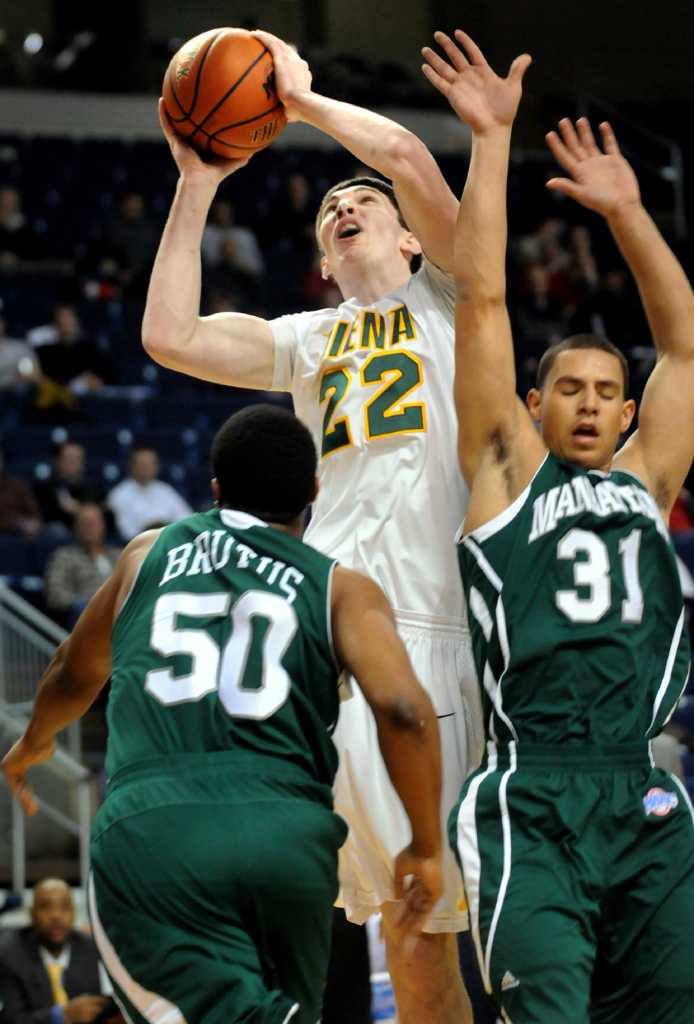 Rossiter looks back and forward with Siena basketball