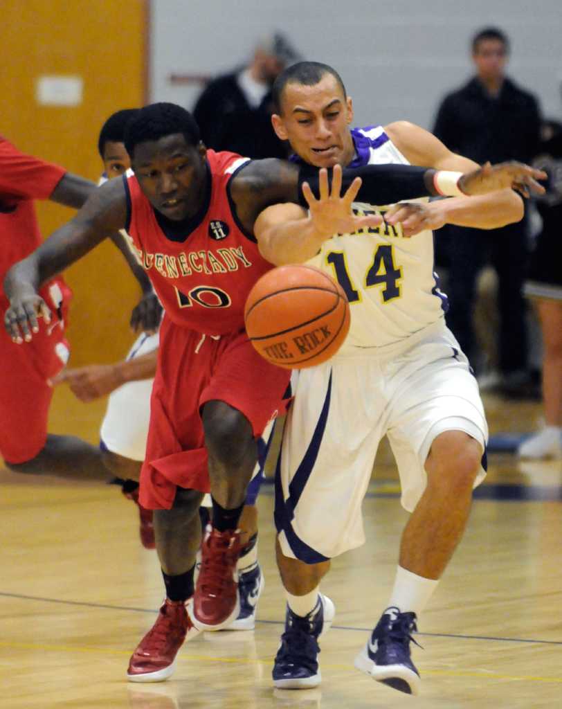 Versatile Lott does it all for Brothers