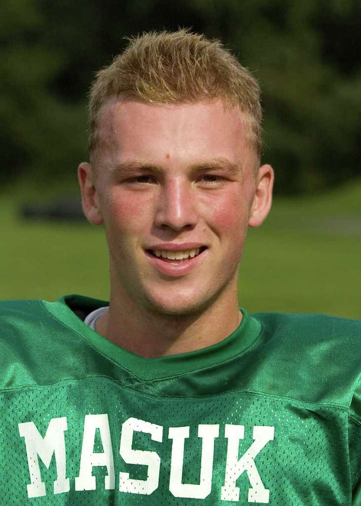 Cochran named UConn starting quarterback