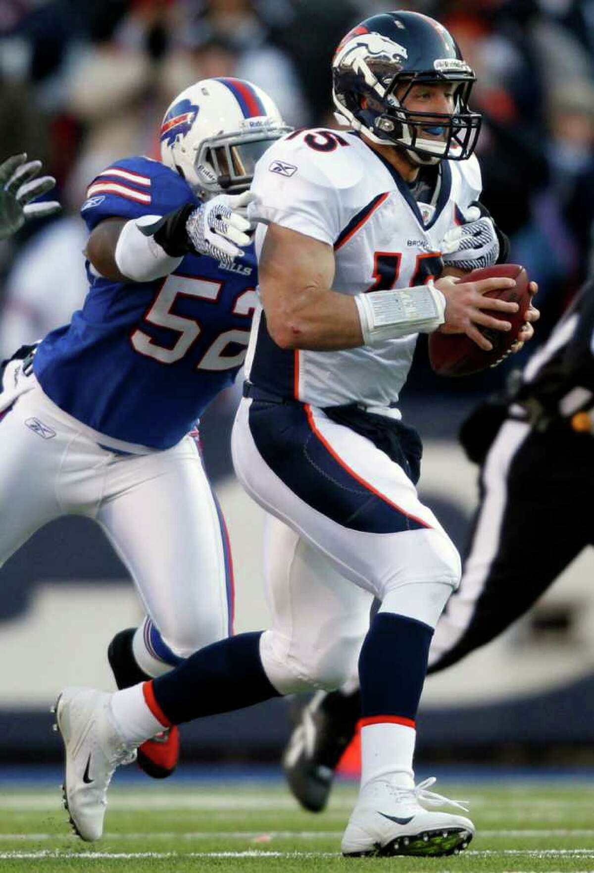 Tim Tebow traded from Broncos to Jets