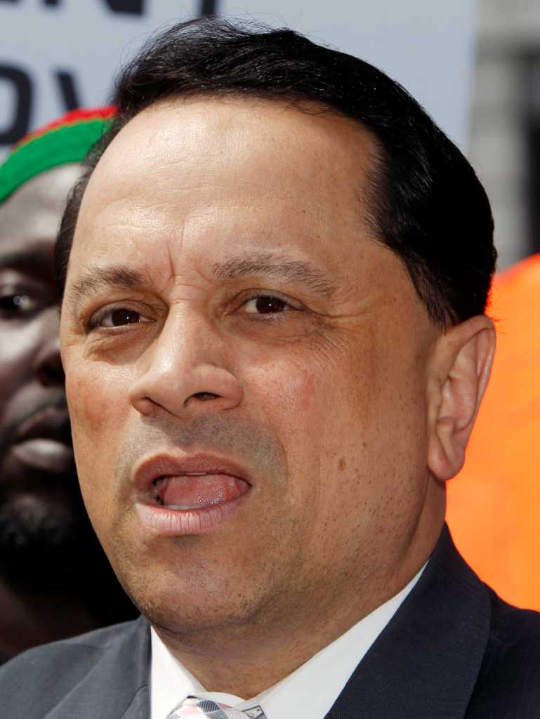 Espada in new ethics tangle