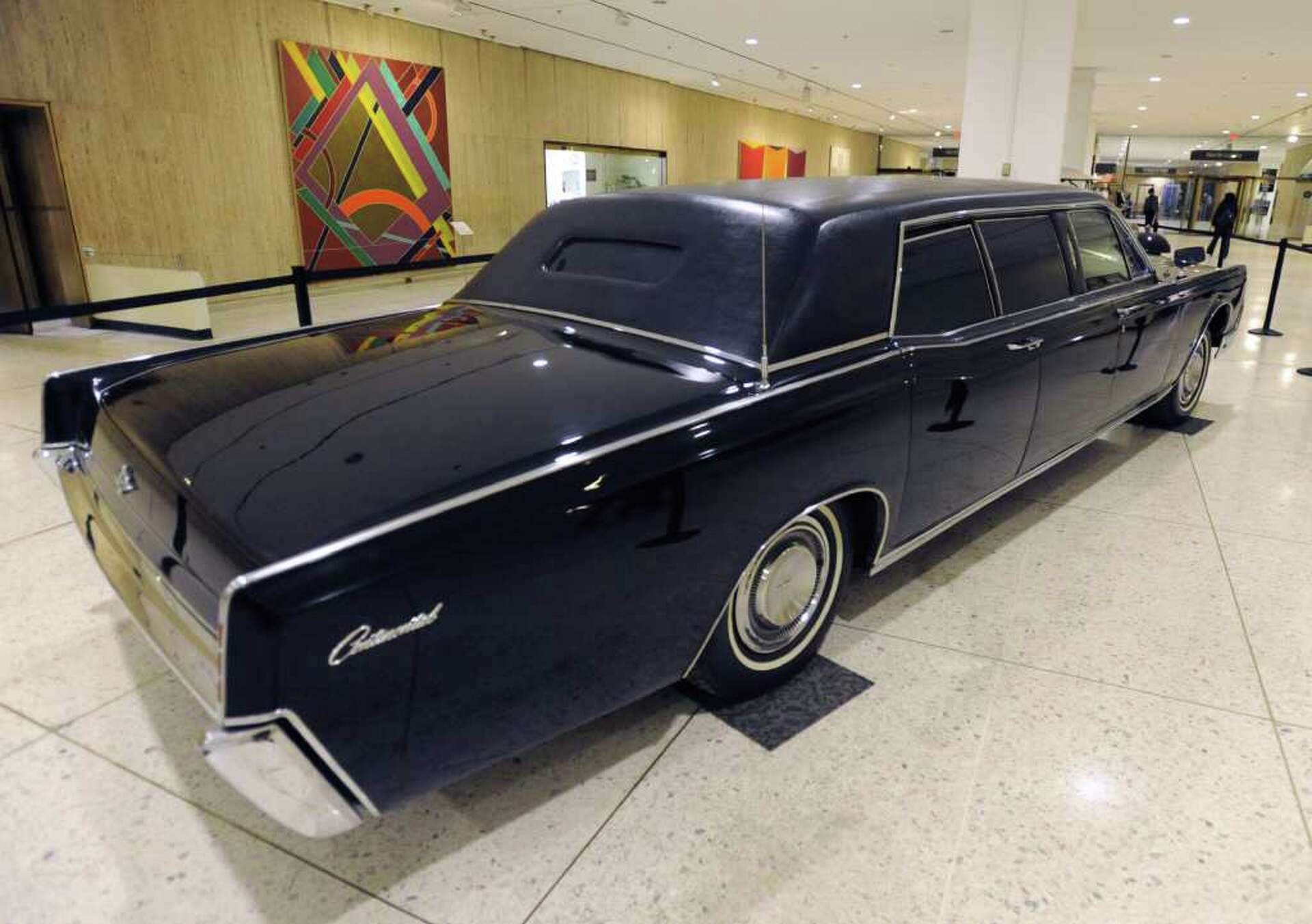 Capitol Confidential: Gubernatorial secret over gubernatorial limo