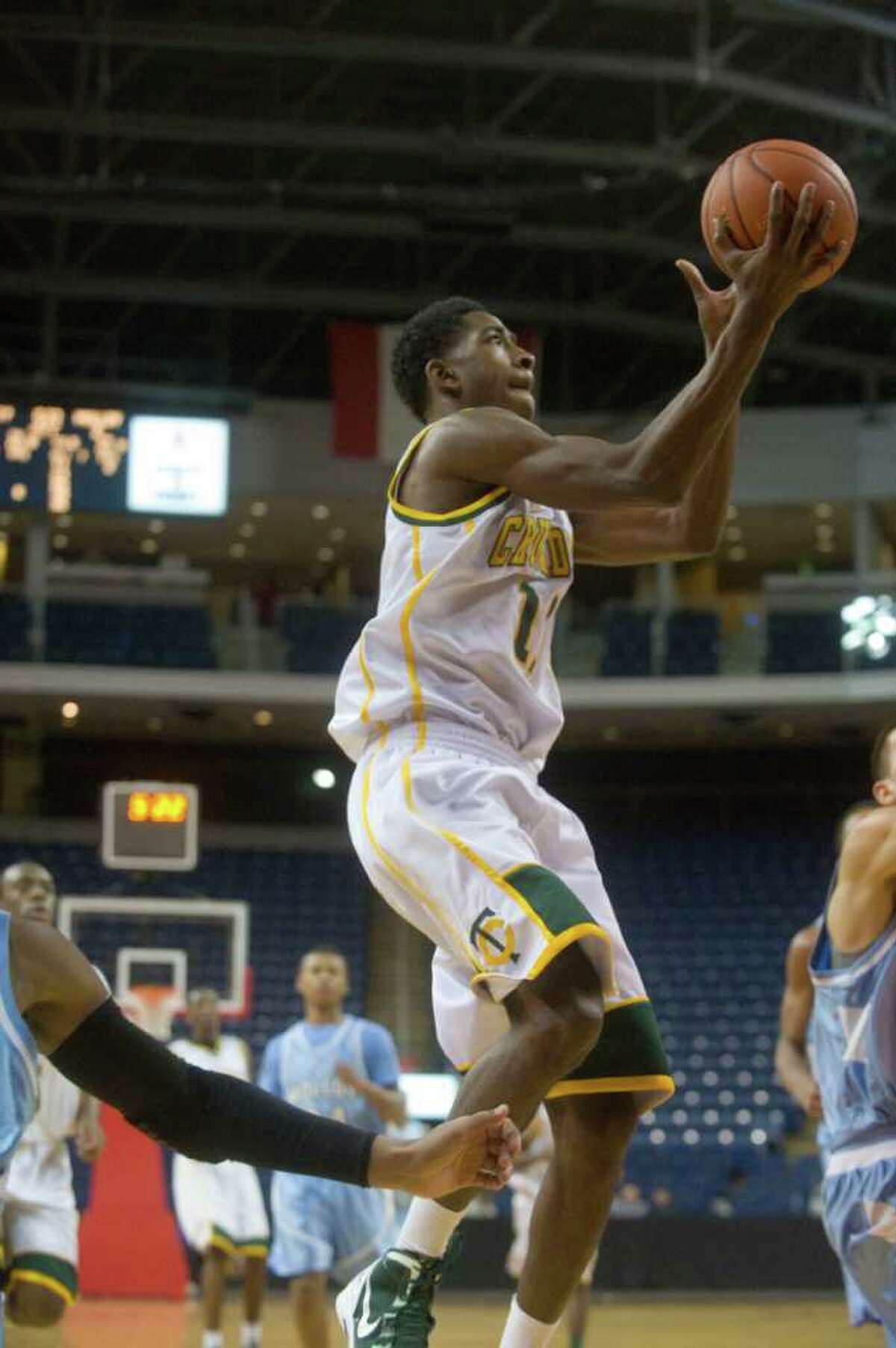 Trinity boys basketball beats Archbishop Molloy