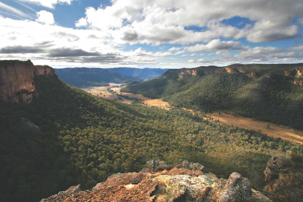 Aussie resort is rugged, refined