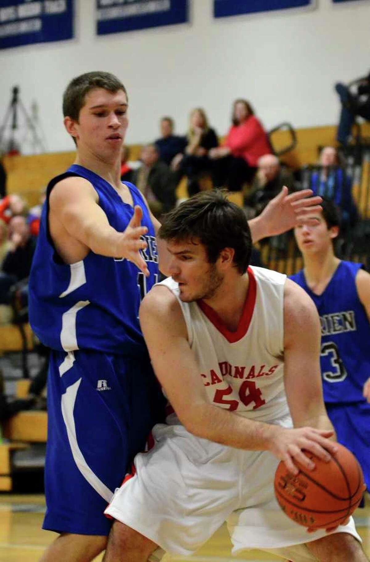 Greenwich boys basketball team wins LaVista Tournament