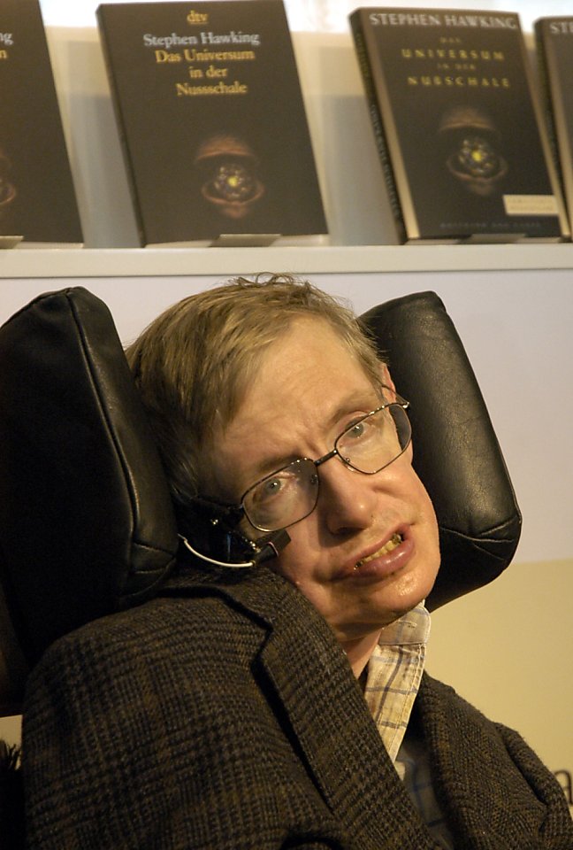 Stephen Hawking seeks help to with voice machine