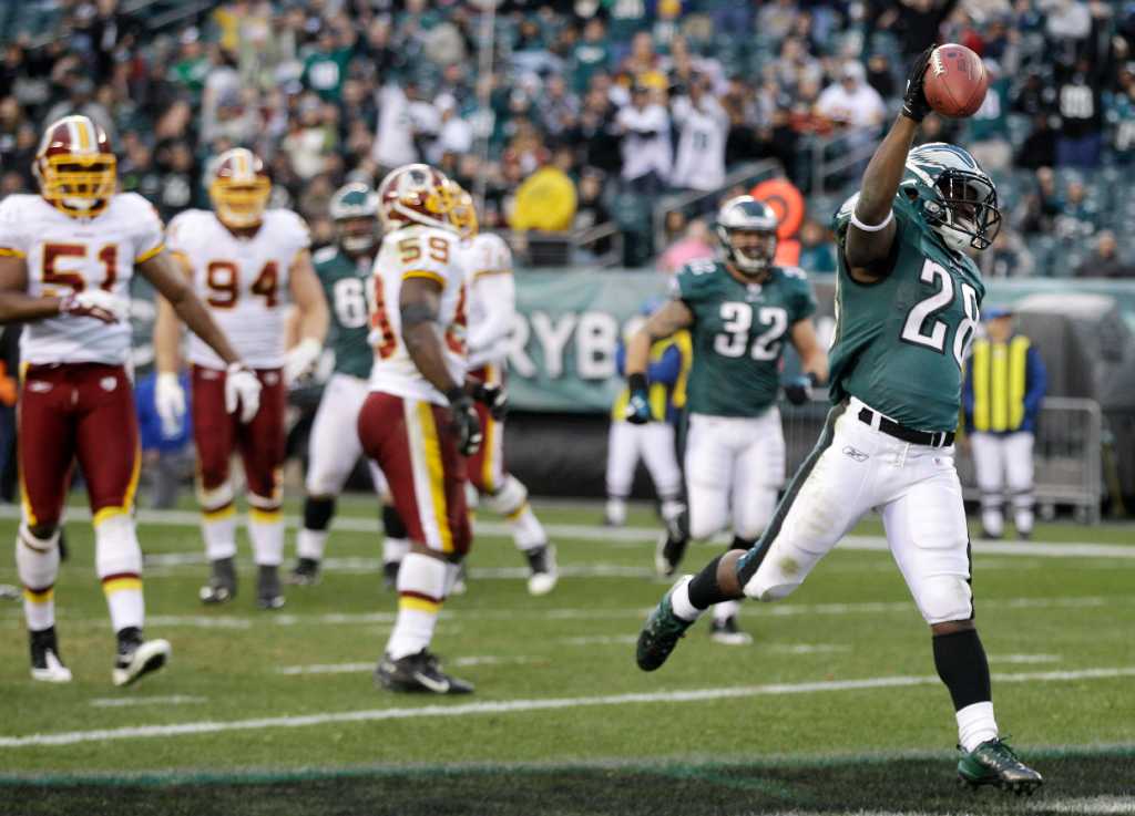 Albany's Lewis scores first NFL touchdown