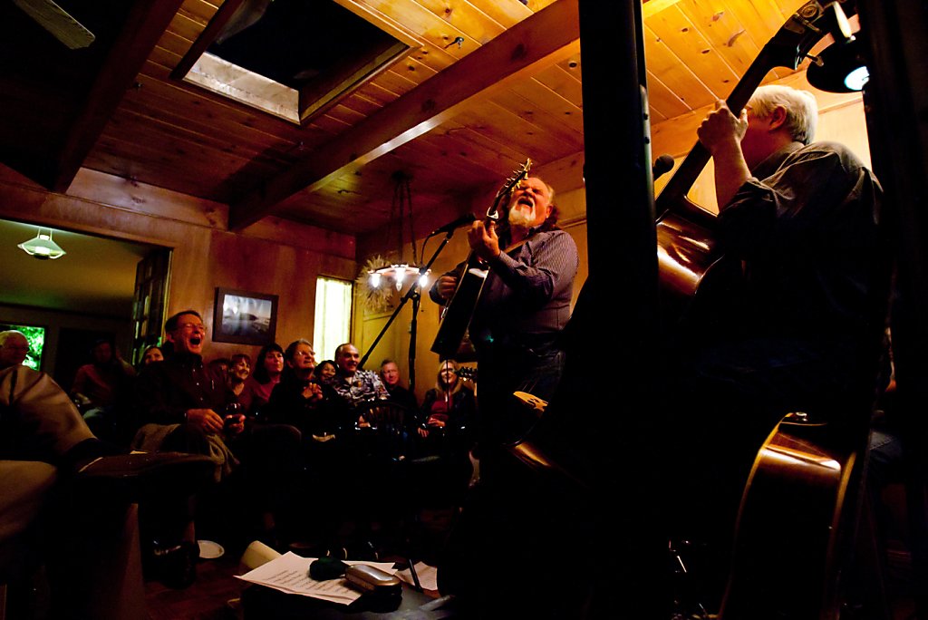 Houston Jones feels right at home at house concert