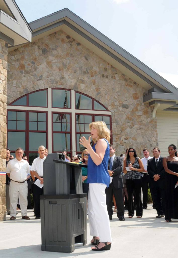 New school thrills Danbury community