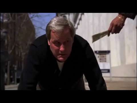 Review: 'The Answer Man'