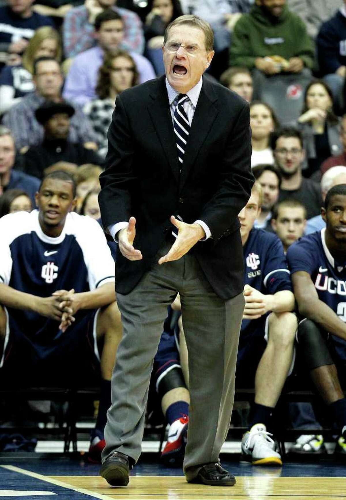 Blaney retires as longtime UConn coach