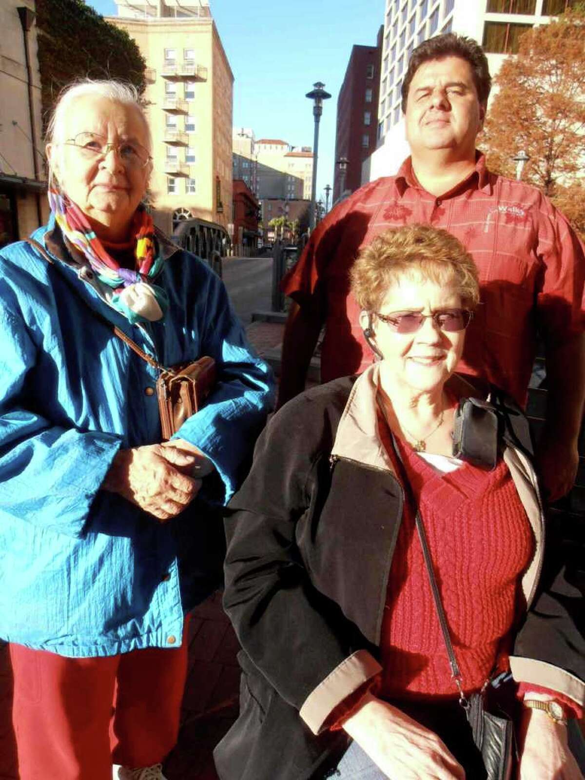 Walking tour an eye-opener for S.A. native