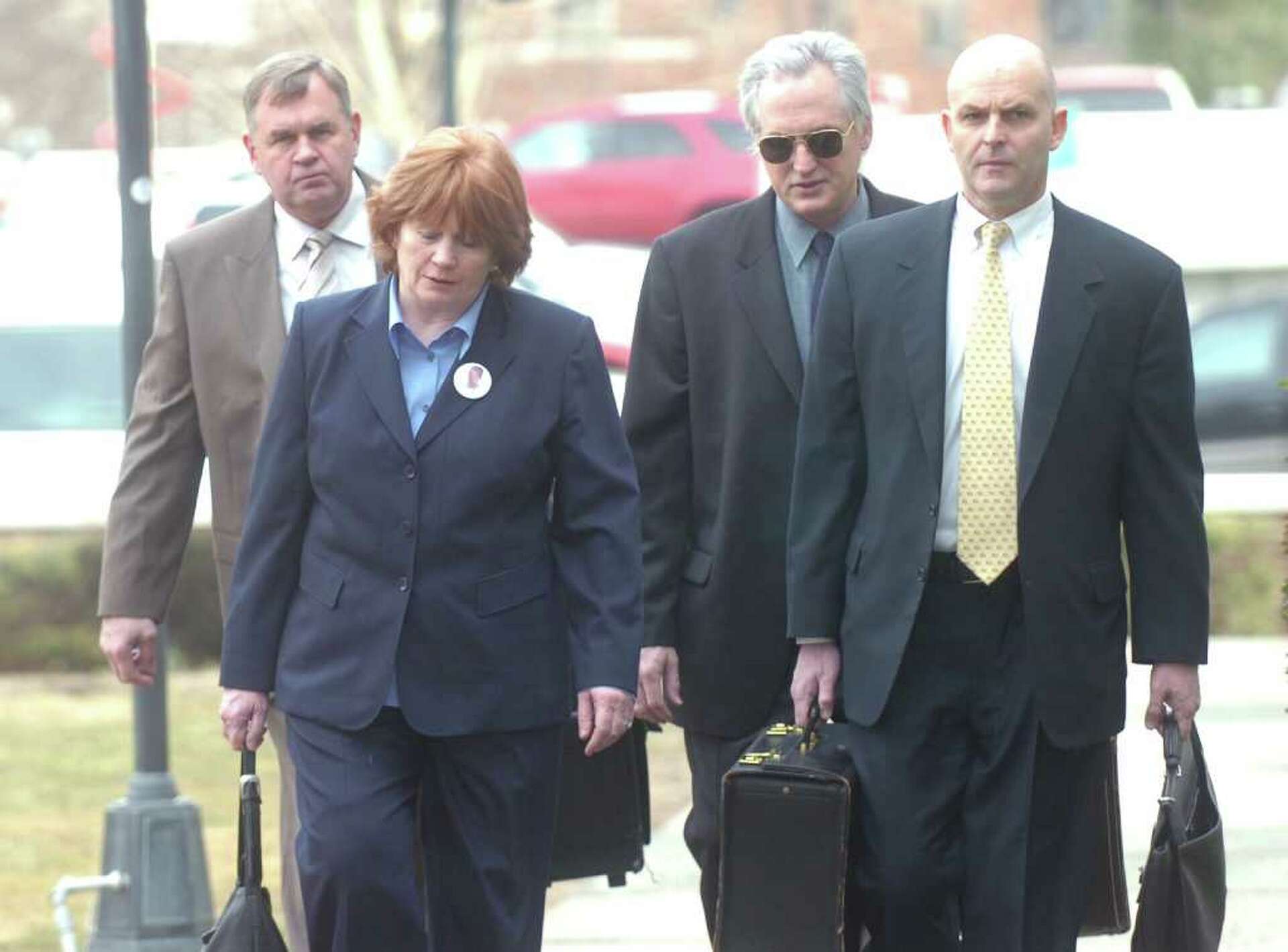 Family outraged over FBI dropping probe into Greenwich man's honeymoon ...