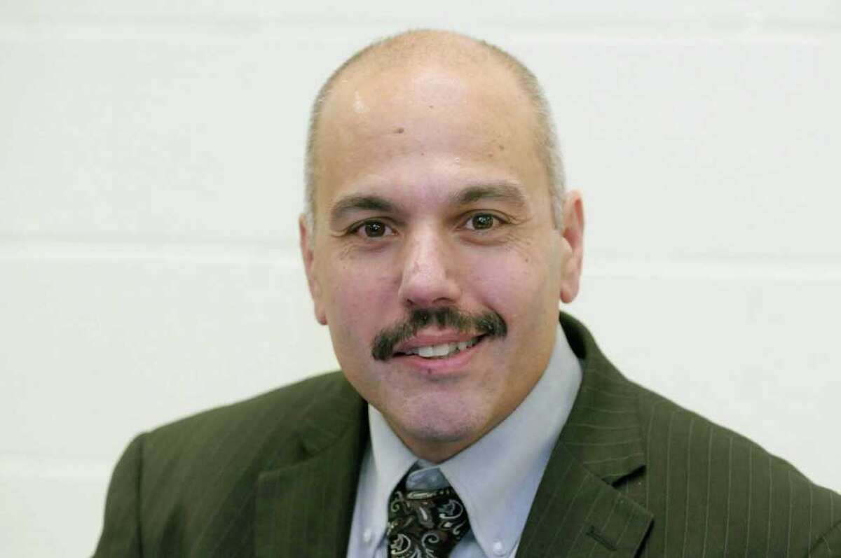 Saratoga schools chief named