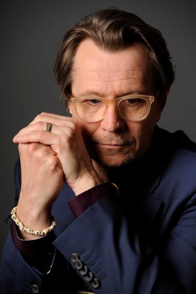 Gary Oldman puts on a Smiley face to play a spy