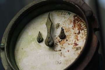 Artifacts recovered from Titanic auctioned