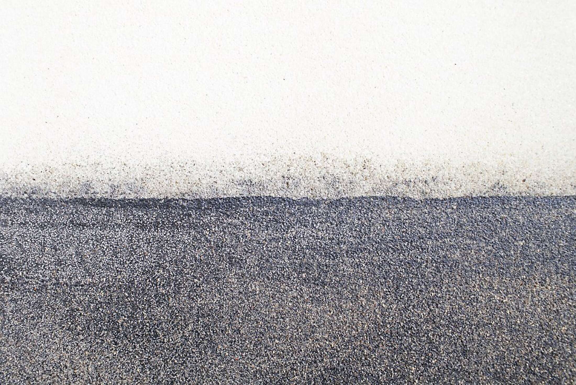 Healdsburg artist Wade Hoefer spices up paintings