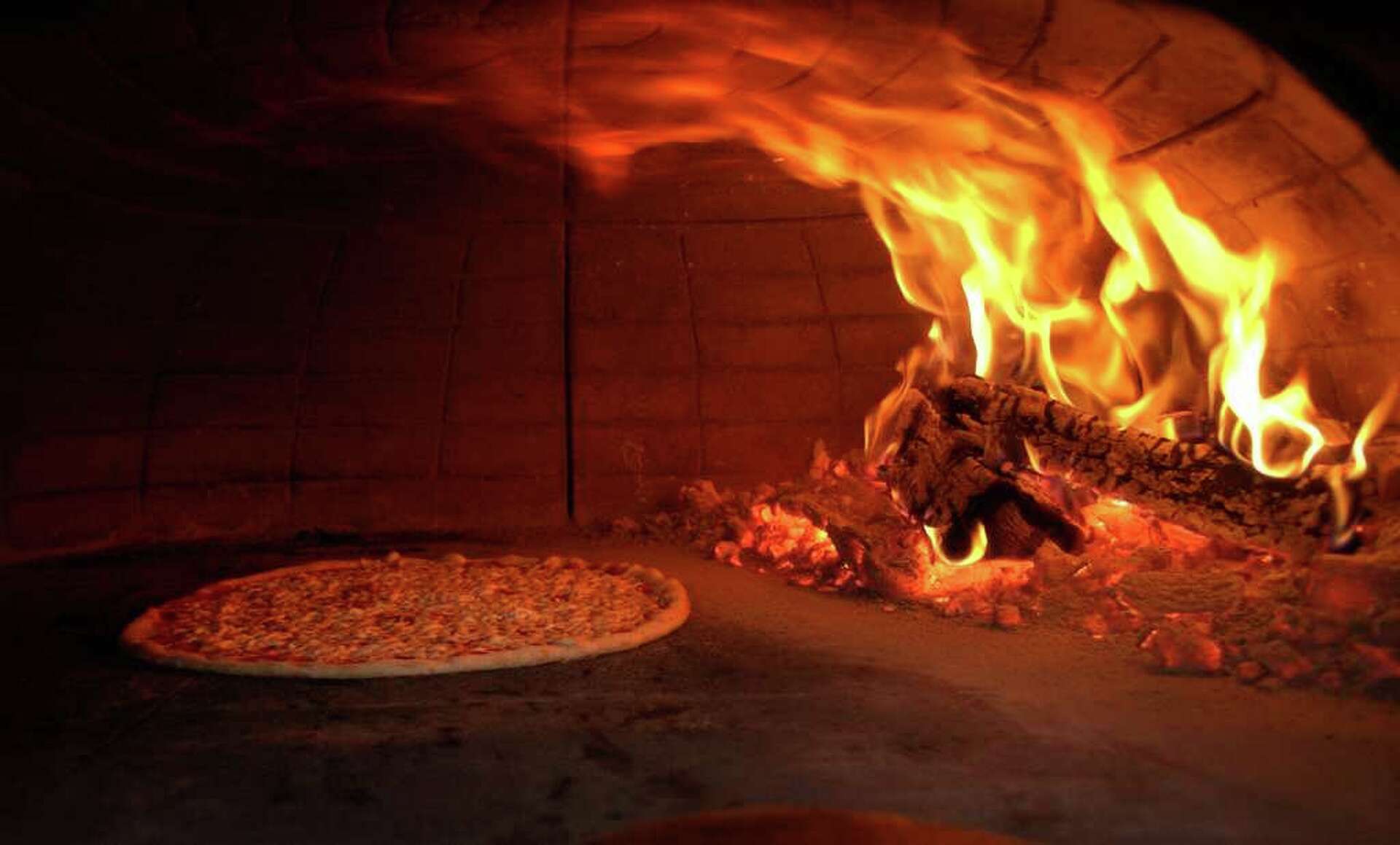 Fire Engine Pizza rescues Black Rock restaurant from the ashes