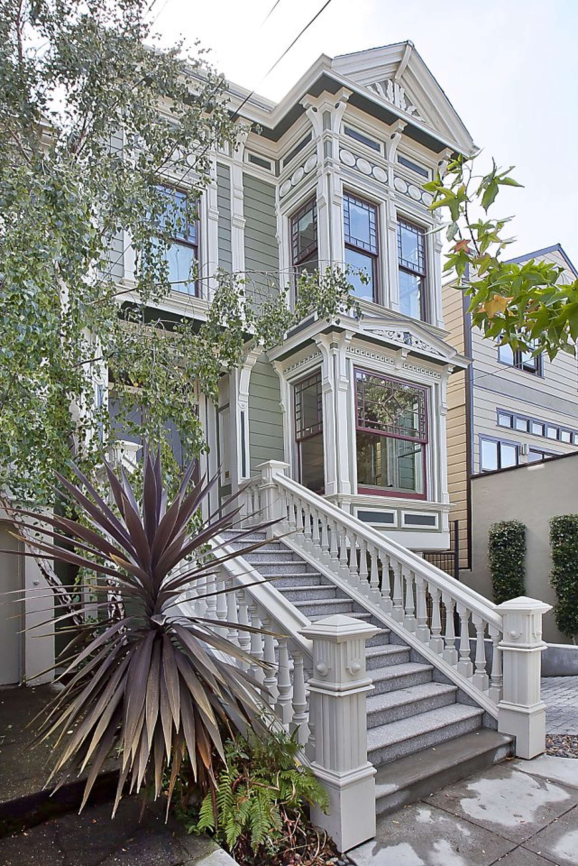 Remodeled Victorian retains period-style charm, boasts modern comforts