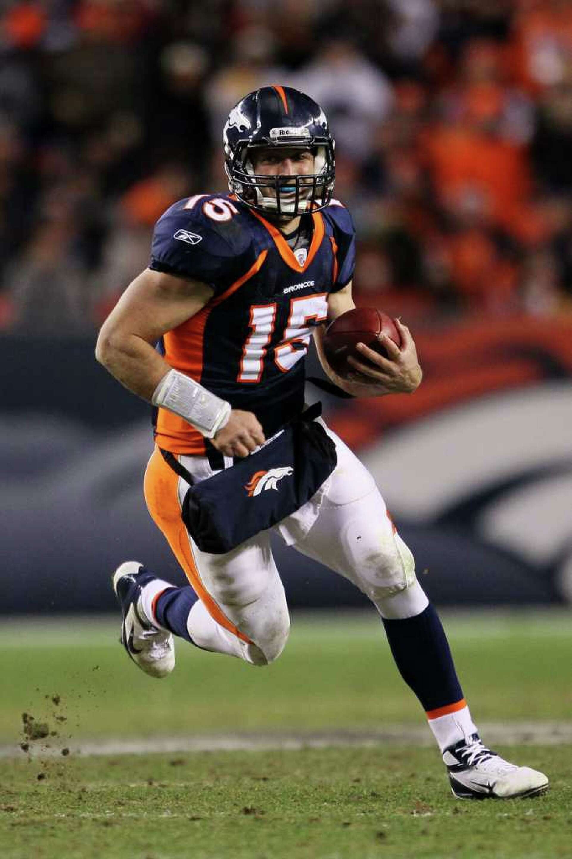Tebow, Broncos stun Steelers