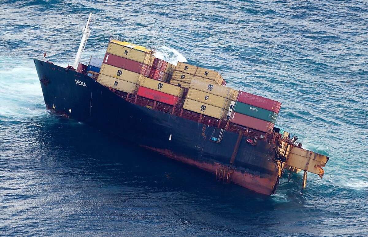 Wrecked cargo ship on New Zealand reef breaks up