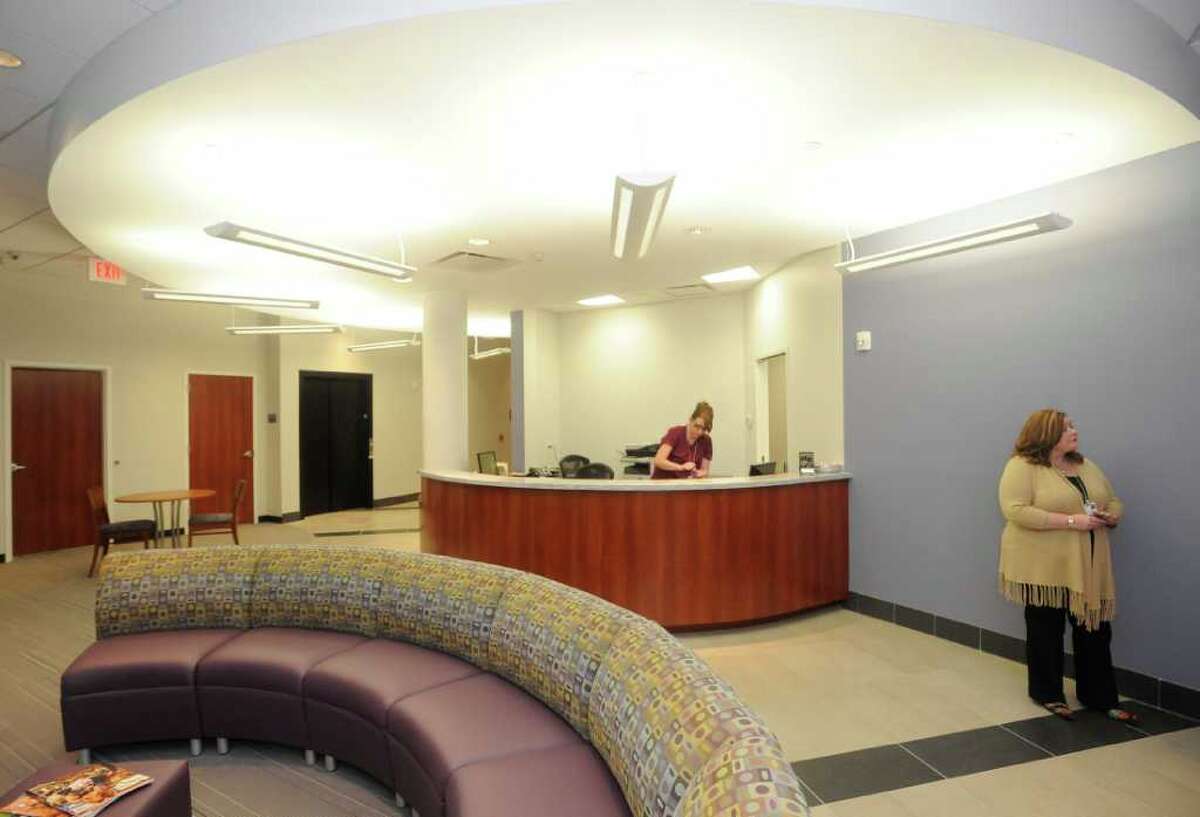 New Altus Cancer Center opens today