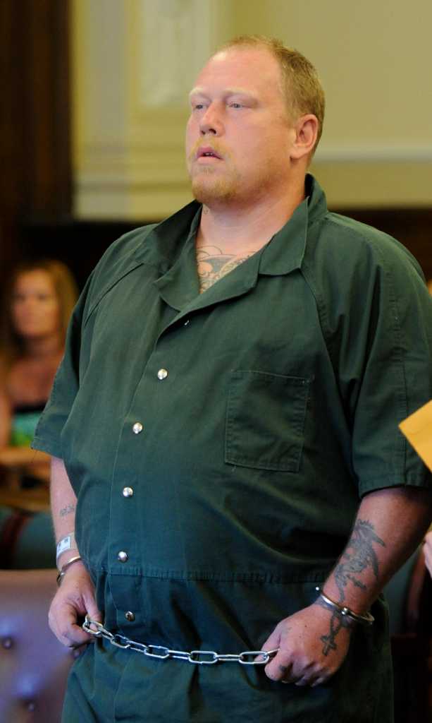 Four jurors seated in Mott murder trial