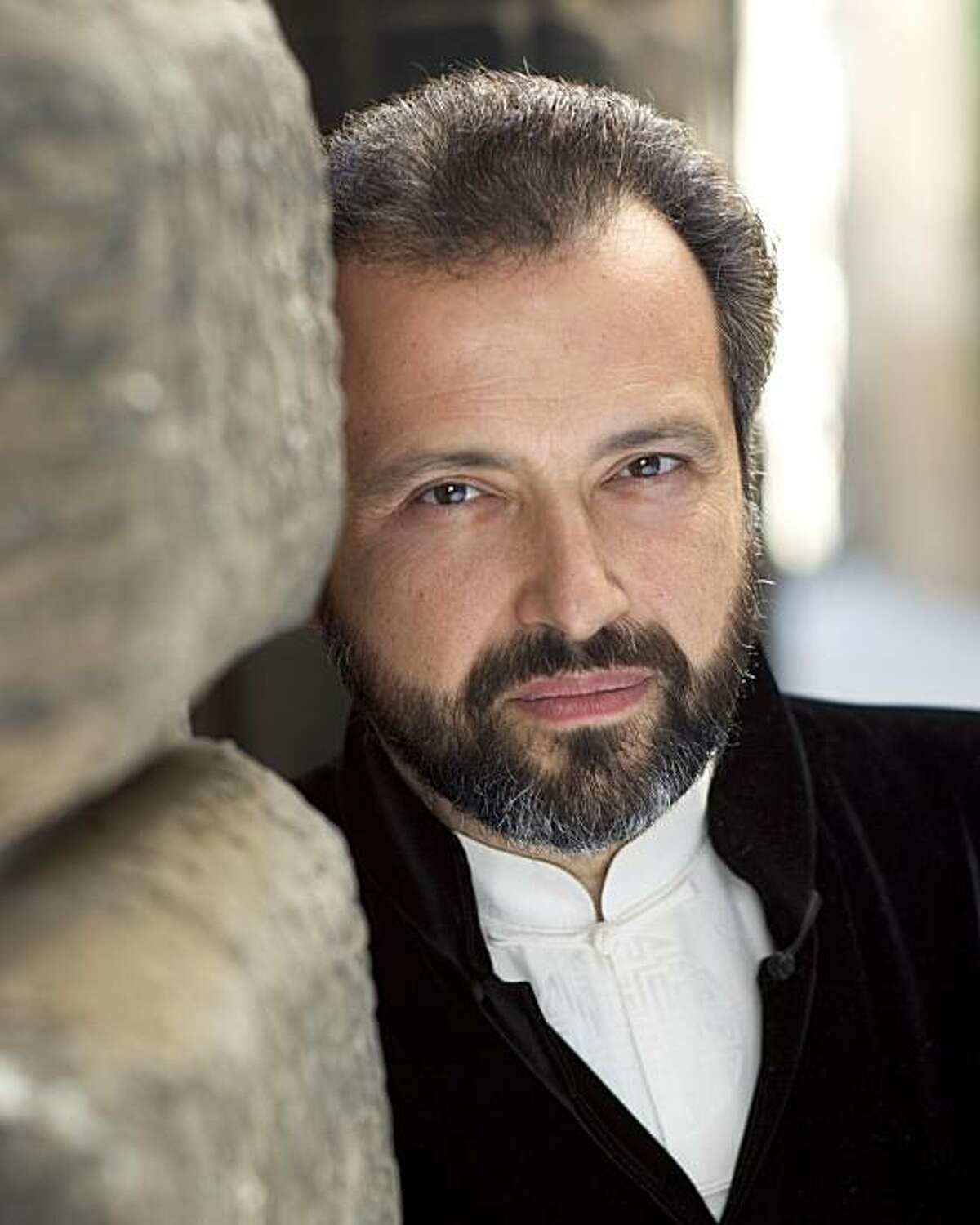 Dmitry Sitkovetsky to conduct S.F. Symphony