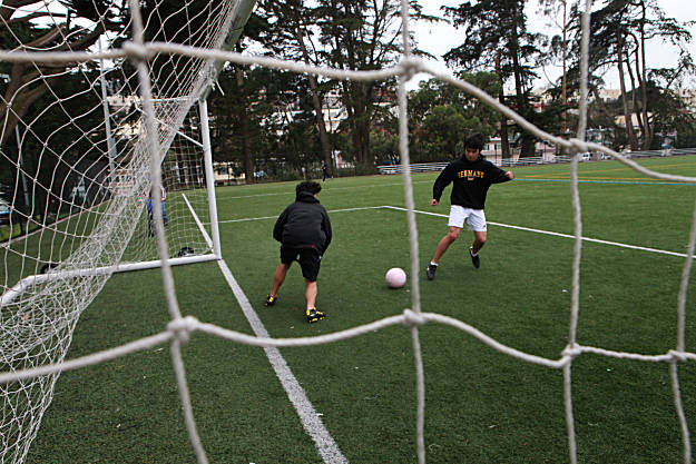 Artificial turf study: Abrasions only health risk